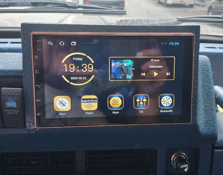 مانیتور 7 اینچ پاترول مدل T3L برند Mediatech همراه با سوکت و قاب فابریک - فروشگاه جهان اسپرتز