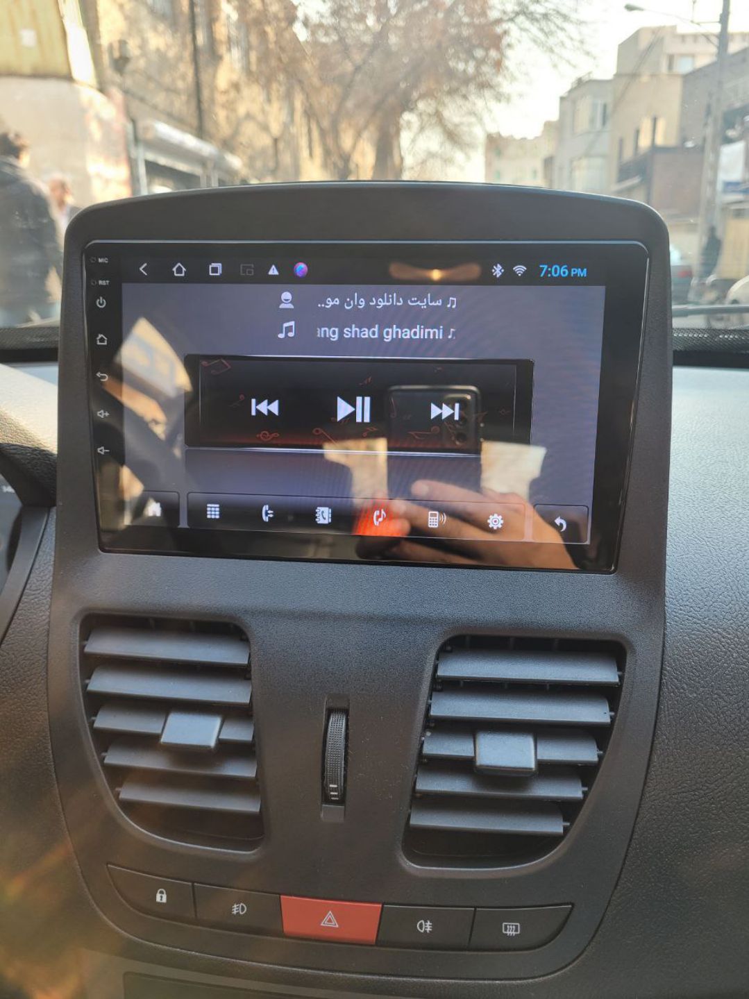 مانیتور 11 اینچ کوییک و ساینا مدل T3L برند Mediatech همراه با سوکت و قاب فابریک - فروشگاه جهان ...